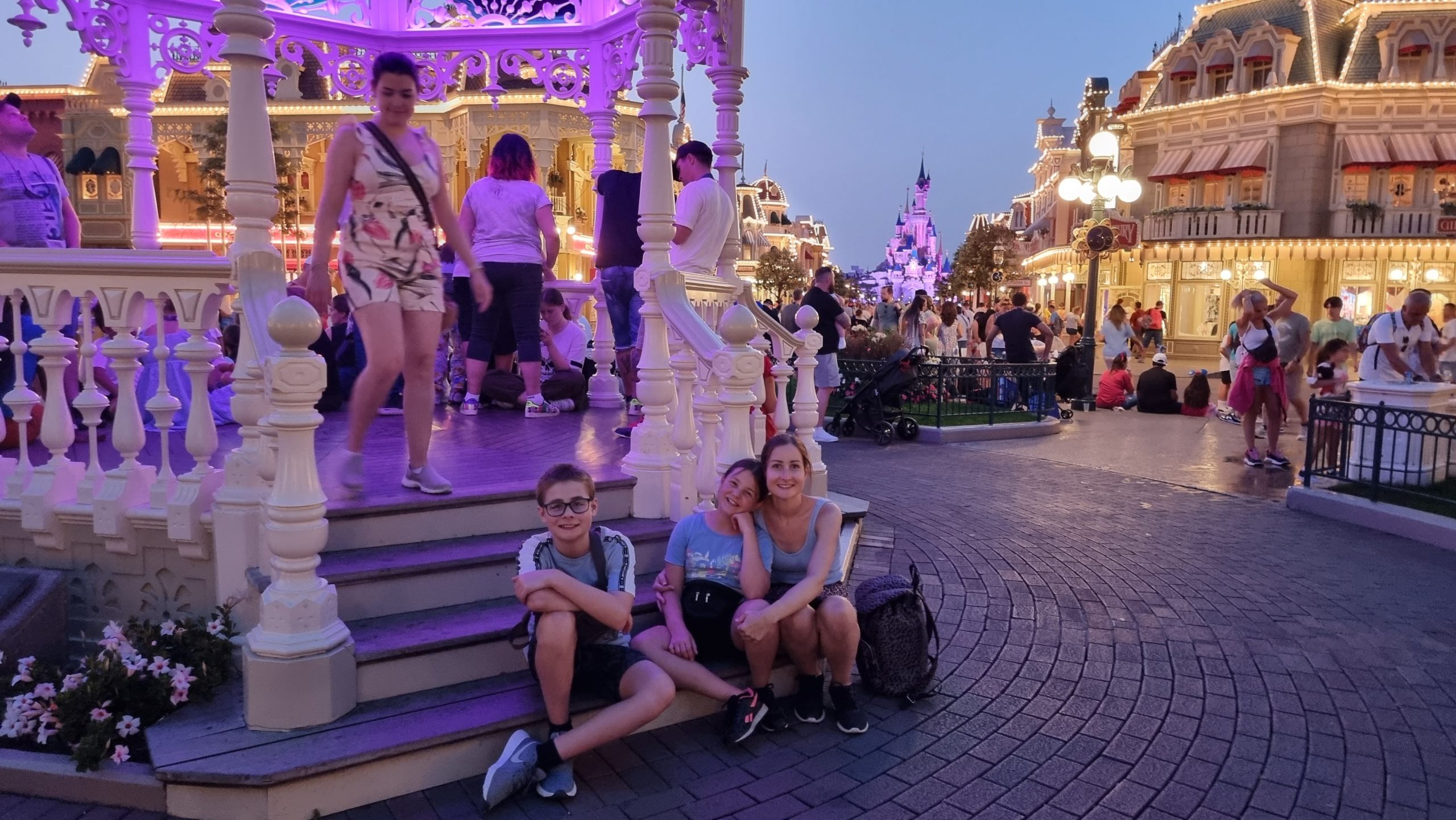 A Complete Guide to Disneyland Paris Holidays: Is it worth it?