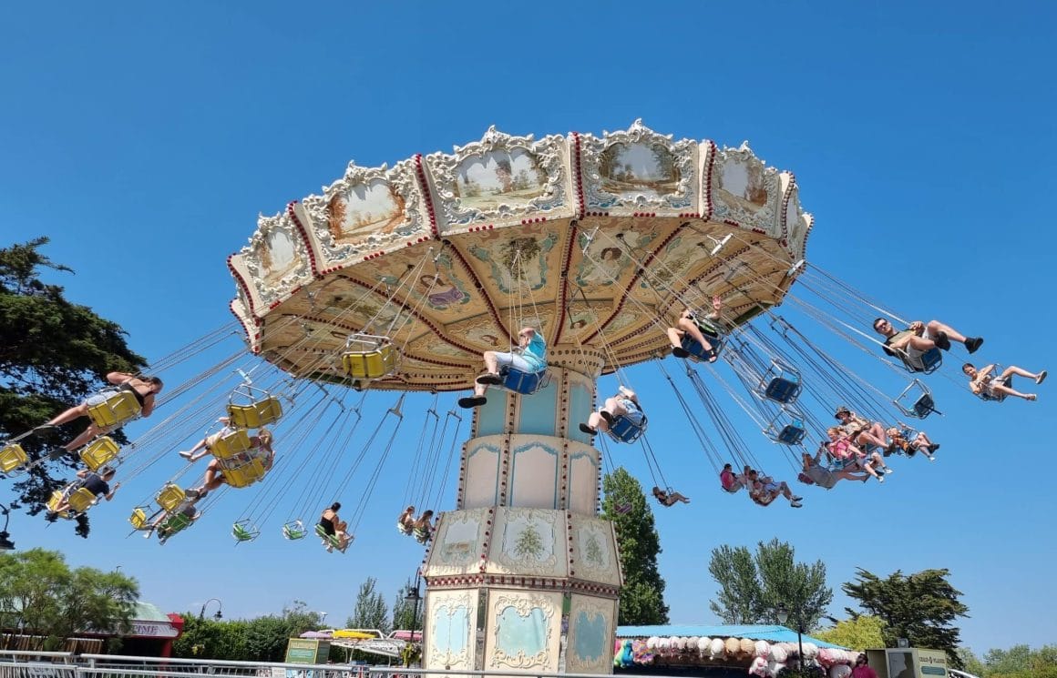The Ultimate Butlins Minehead Holiday Guide & Review